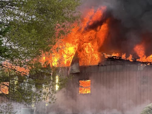 Fire destroys a building, injures three at Gillsville pottery business ...
